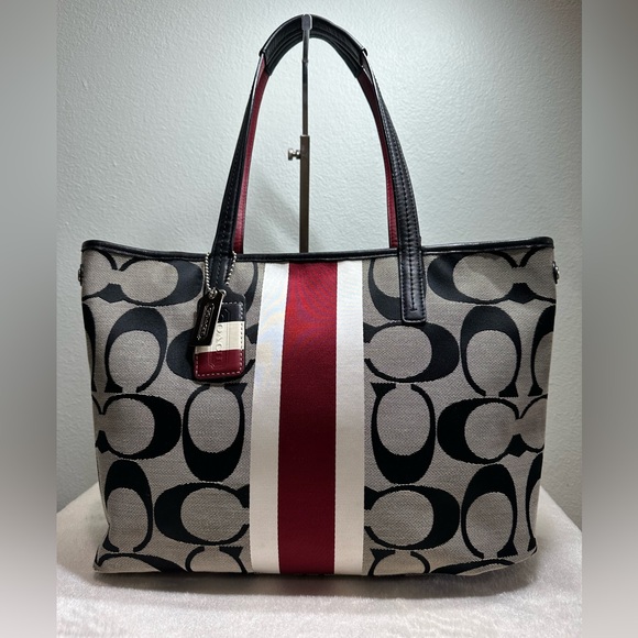 Coach | Bags | Coach Hampton Signature With Berry Stripe Tote9999 ...